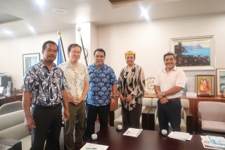 Courtesy Call by Pohnpei State Legislature | Embassy of Japan in the ...