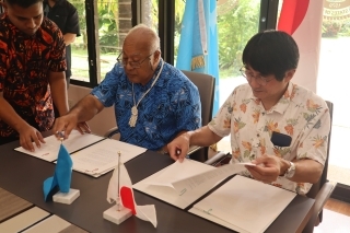 Signing Ceremony (Pohnpei Port Expansion and Provision of a Fisheries ...
